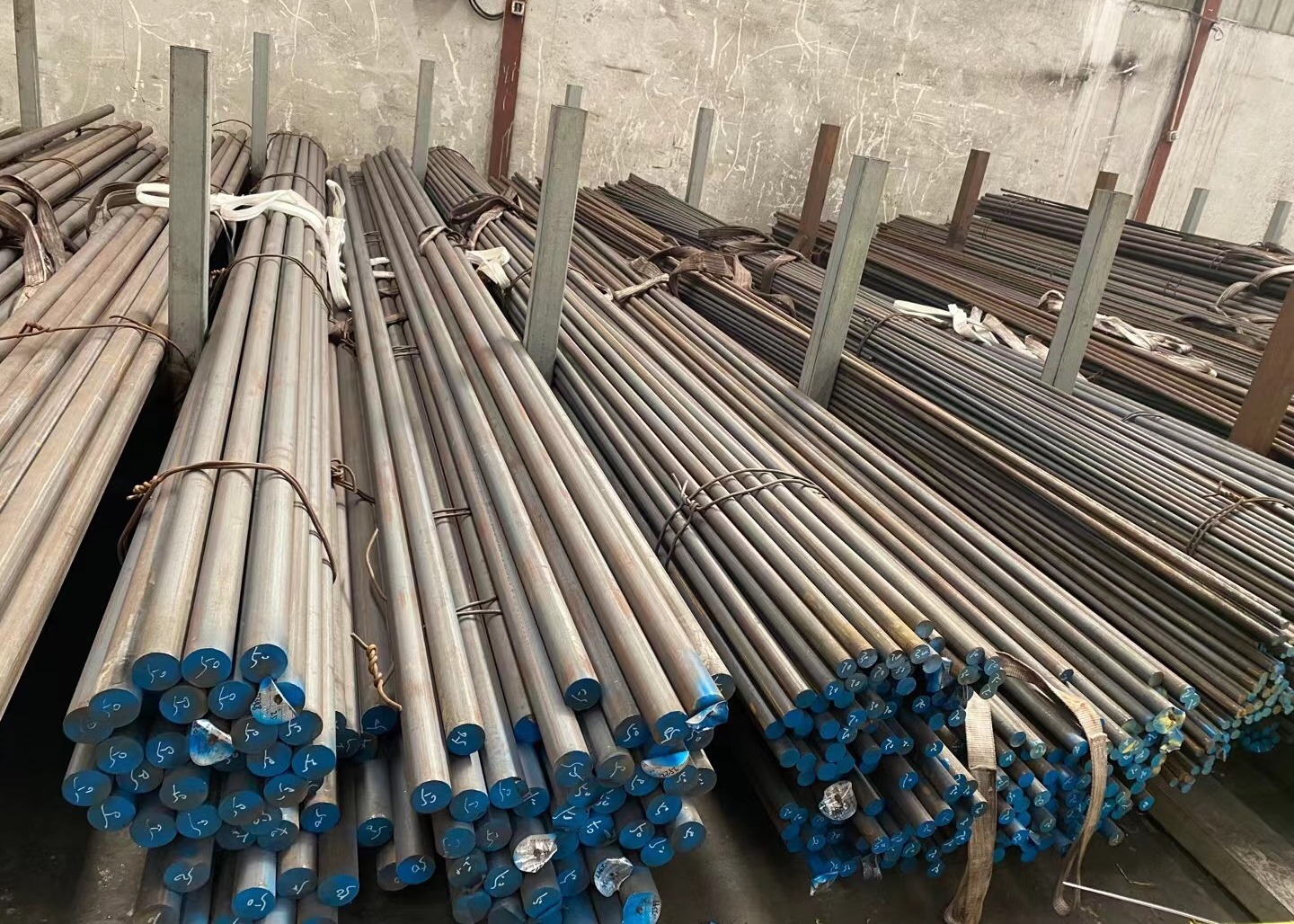 Barre ronde laminée à chaud d'acier inoxydable d'en 1,4021 ...